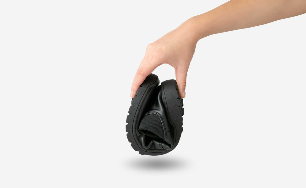 Chelsea - All Black ǀ Feelgrounds